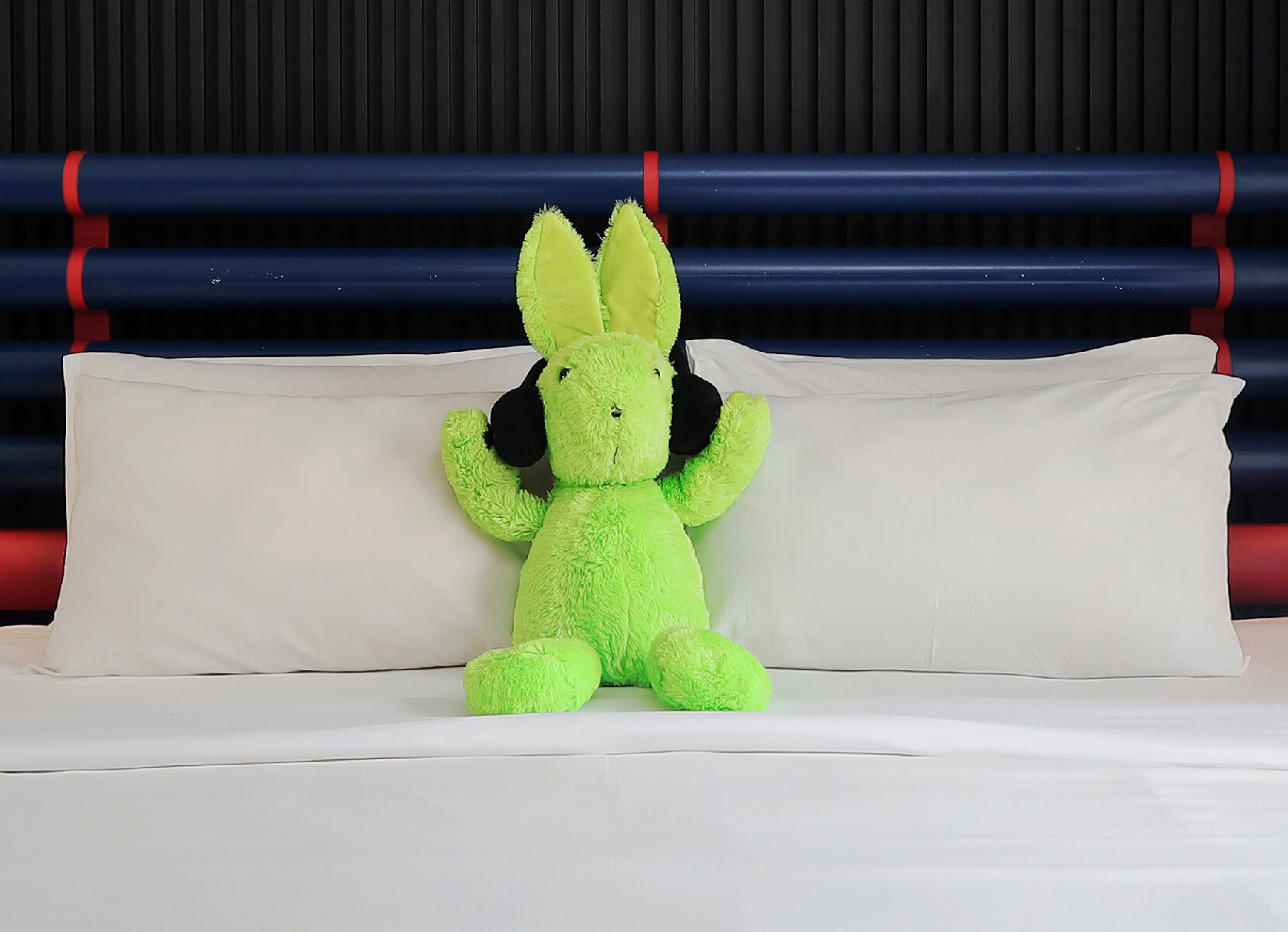 Studio King Pool View - Dash Box Hotel Cyberjaya