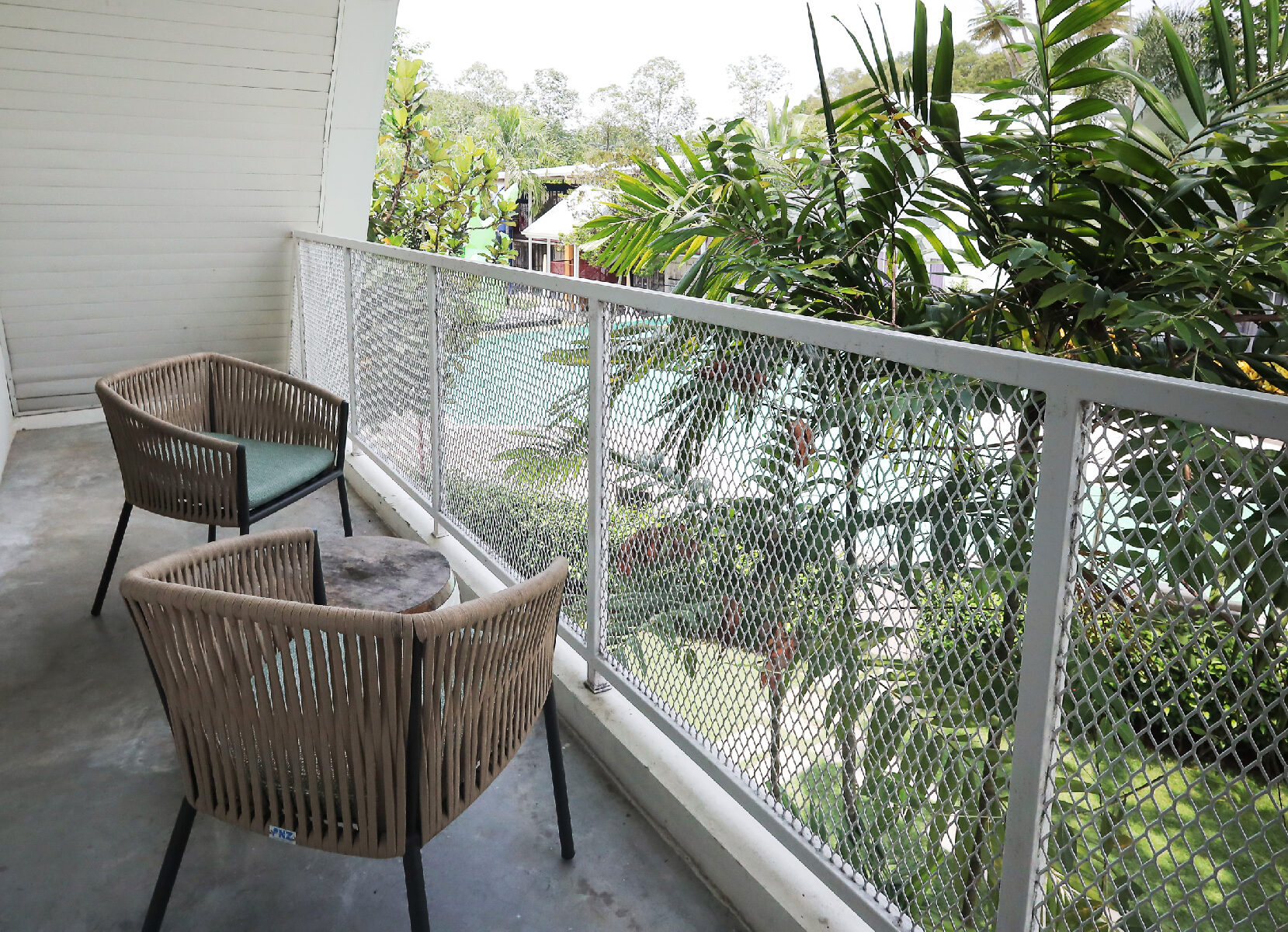 dash Deluxe Pool View - Dash Box Hotel Cyberjaya