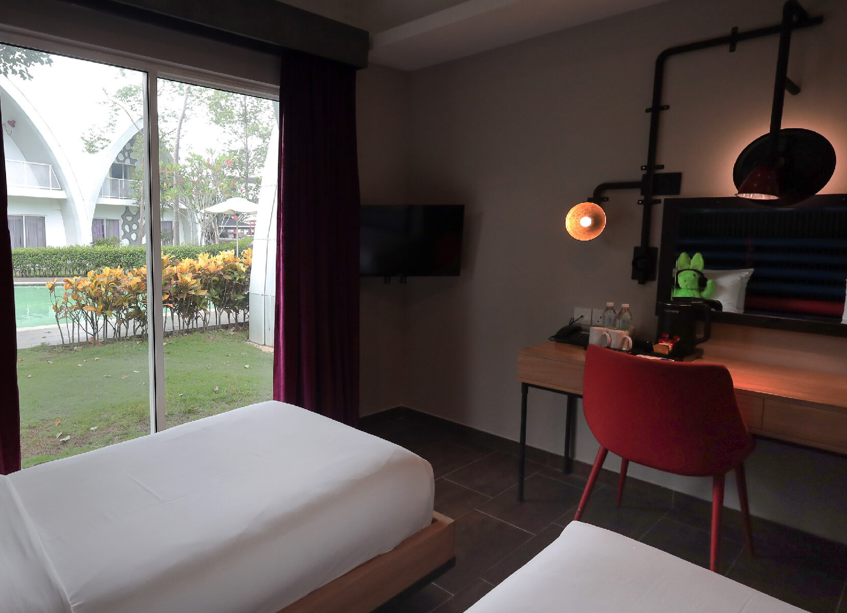 Studio Twin Garden View - Dash Box Hotel Cyberjaya