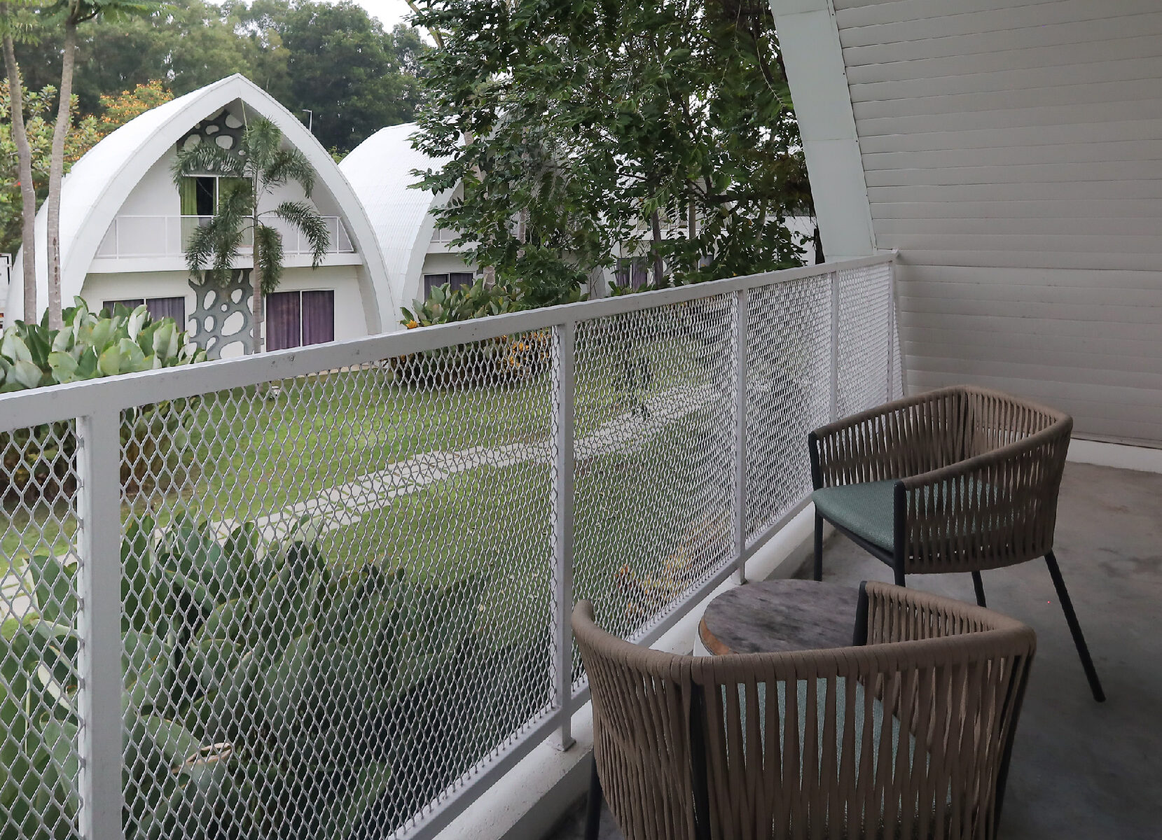 dash Deluxe Garden View - Dash Box Hotel Cyberjaya